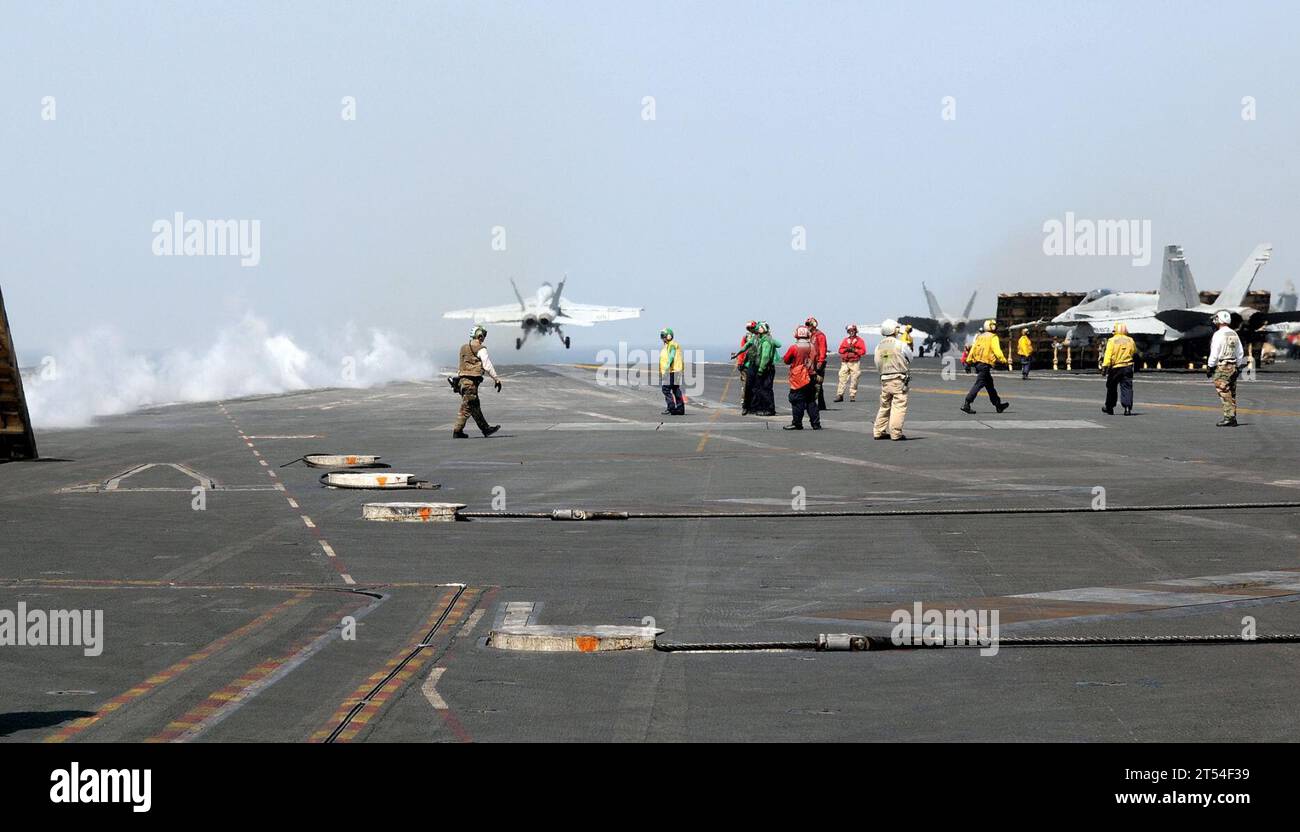 CVN 69, Dwight D., EISENHOWER, F/A-18E Super Hornet, flight deck, IKE ...