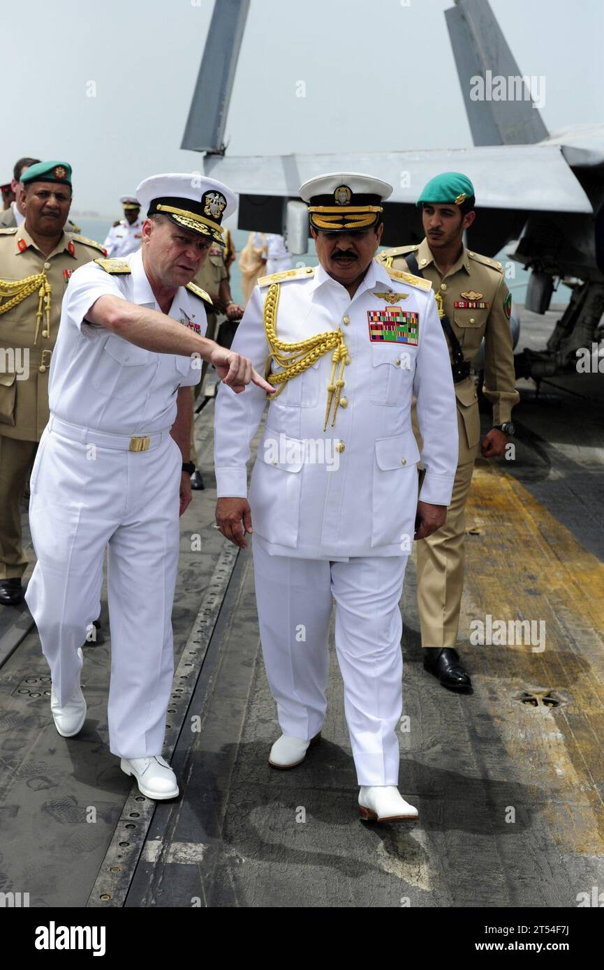 CVN 69, Dwight D., EISENHOWER, IKE Stock Photo - Alamy