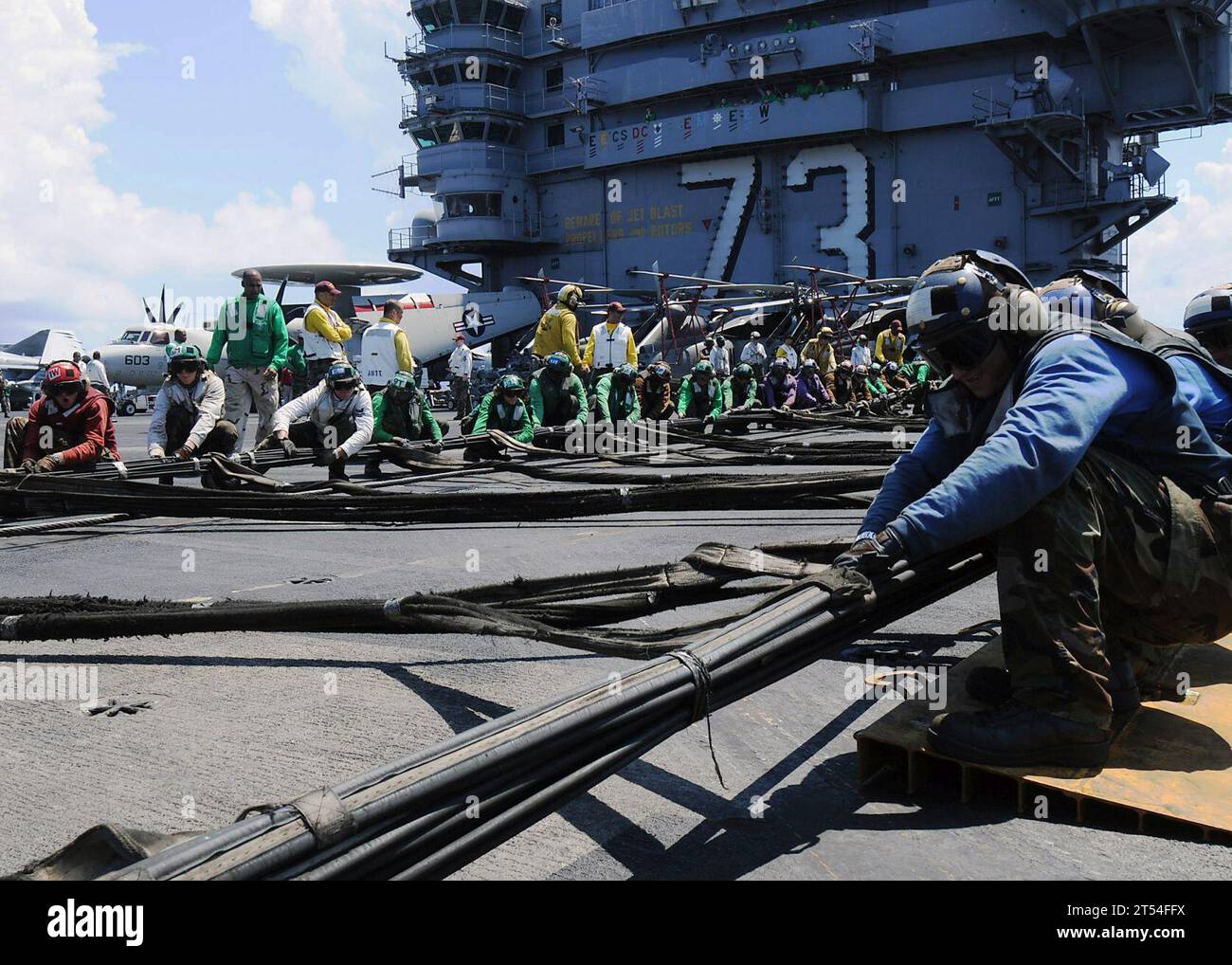 CVN 73, flight deck drills, GW, USS George Washington Stock Photo - Alamy