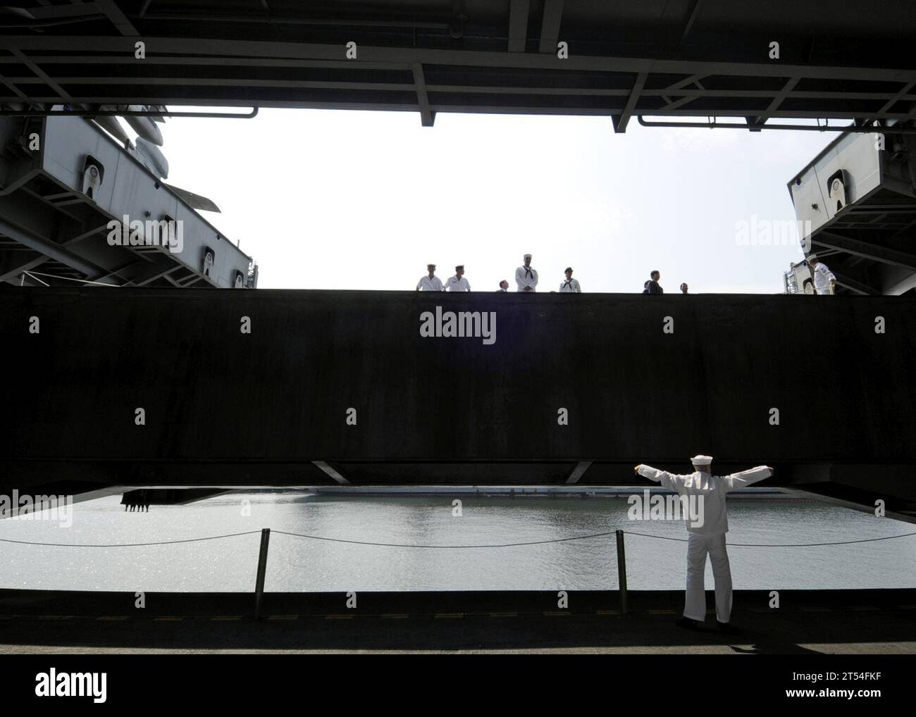 CVN 73, George Washington Arrival, USS George Washington Stock Photo ...