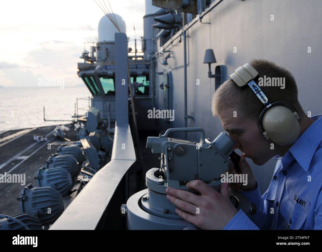 CVN 73, GW, John M. Hageman, USS George Washington Stock Photo - Alamy
