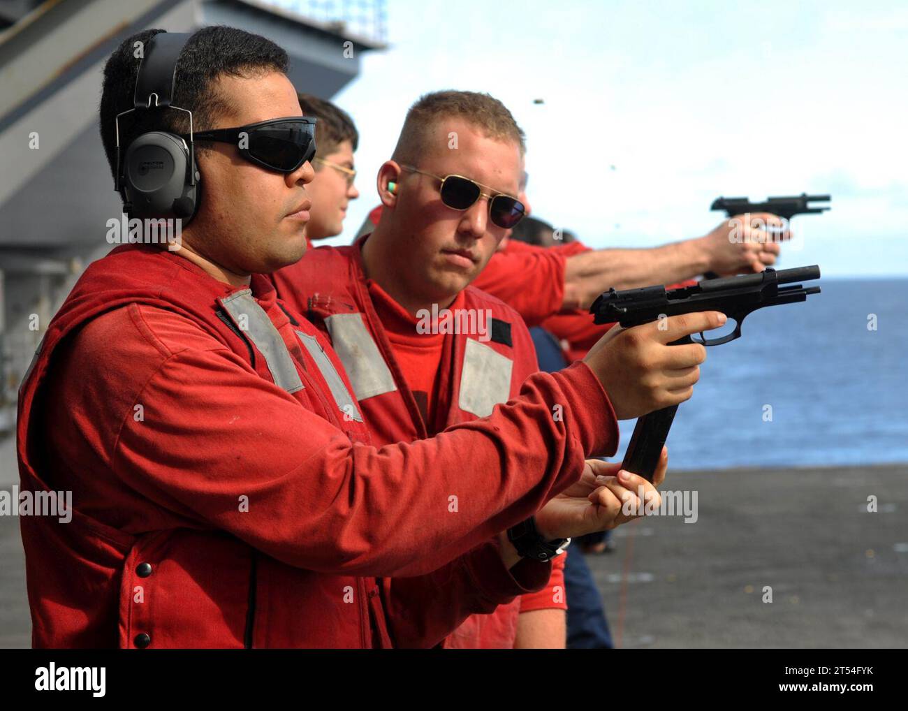CVN 73, Live fire exercise, Sailors, U.S. Navy, USS George Washington ...