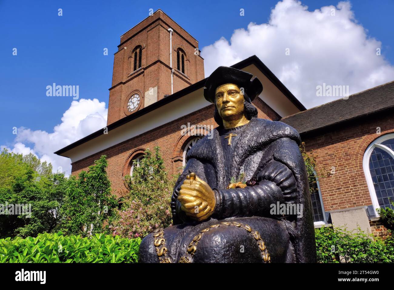 Chelsea: Chelsea Old Church (All Saints) and statue of Sir Thomas More at Cheyne Walk on the ...