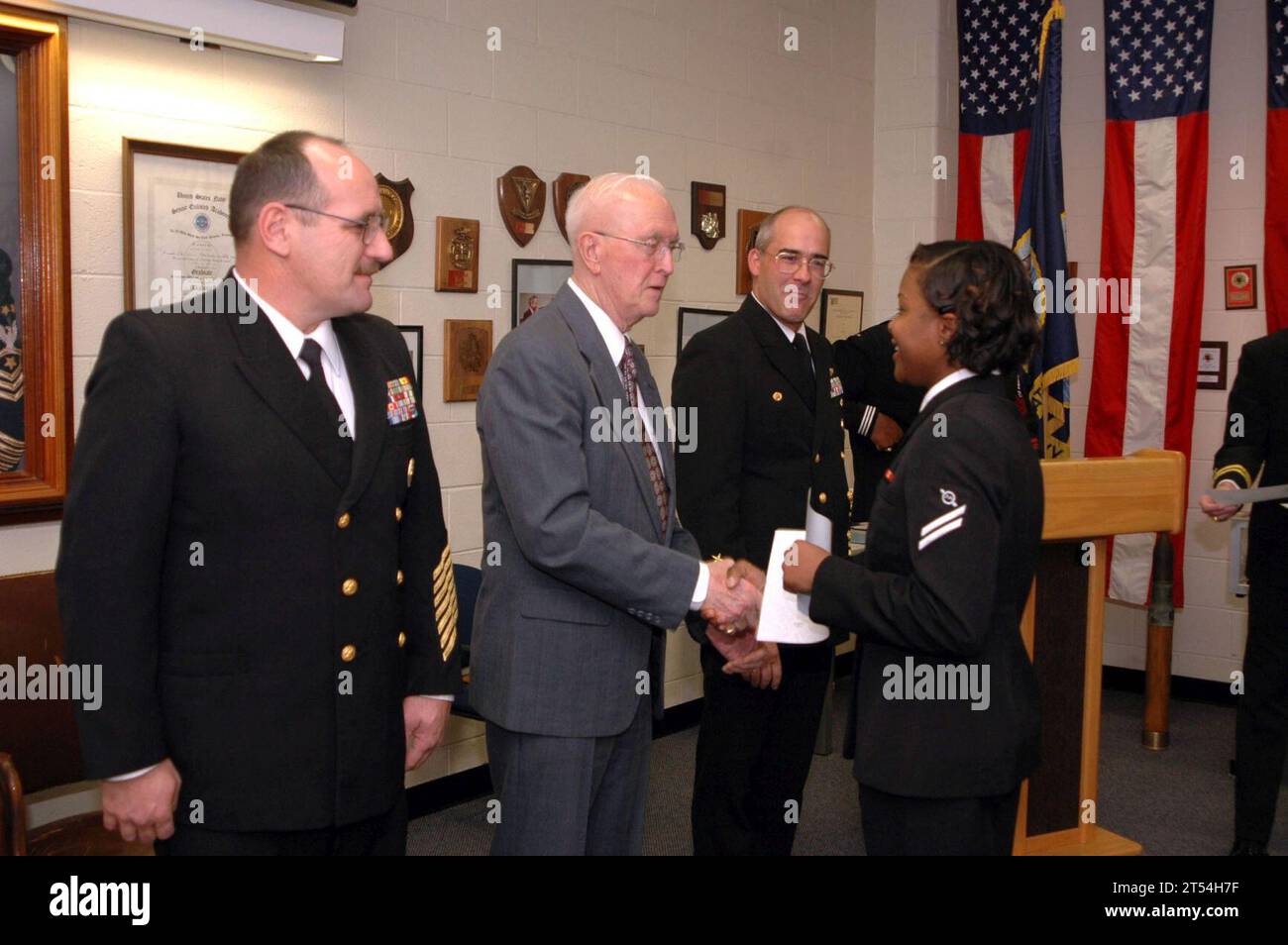 DAM NECK, graduation, Operation Stock Photo - Alamy