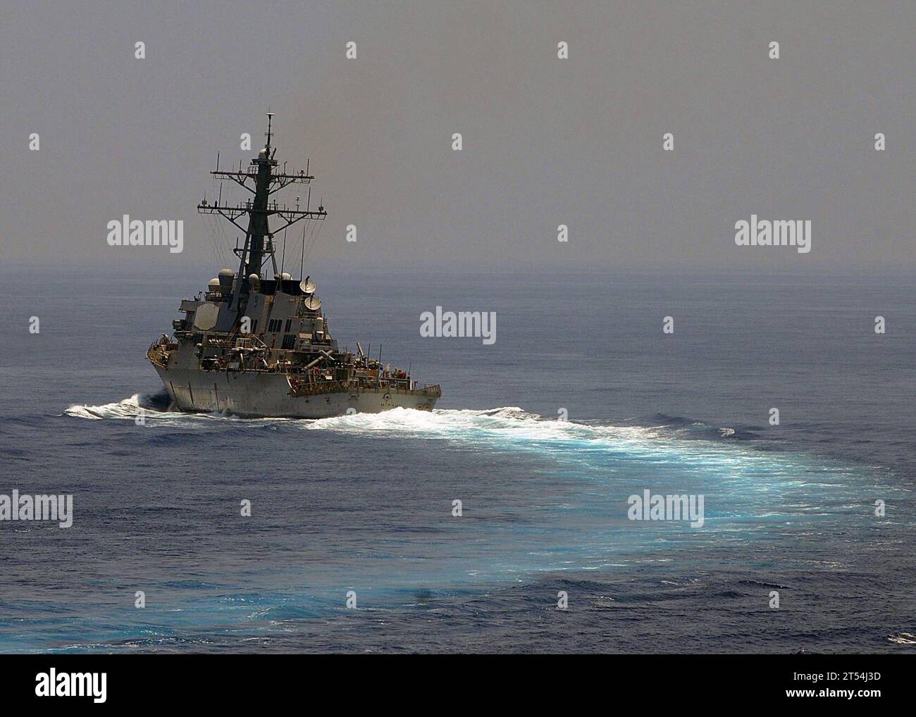 ddg 74, destroyer, U.S. Navy, uss mcfaul Stock Photo - Alamy