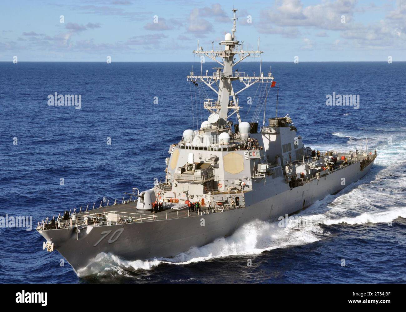 ddg 70, destroyer, rimpac, U.S. Navy, USS Hoppter Stock Photo - Alamy