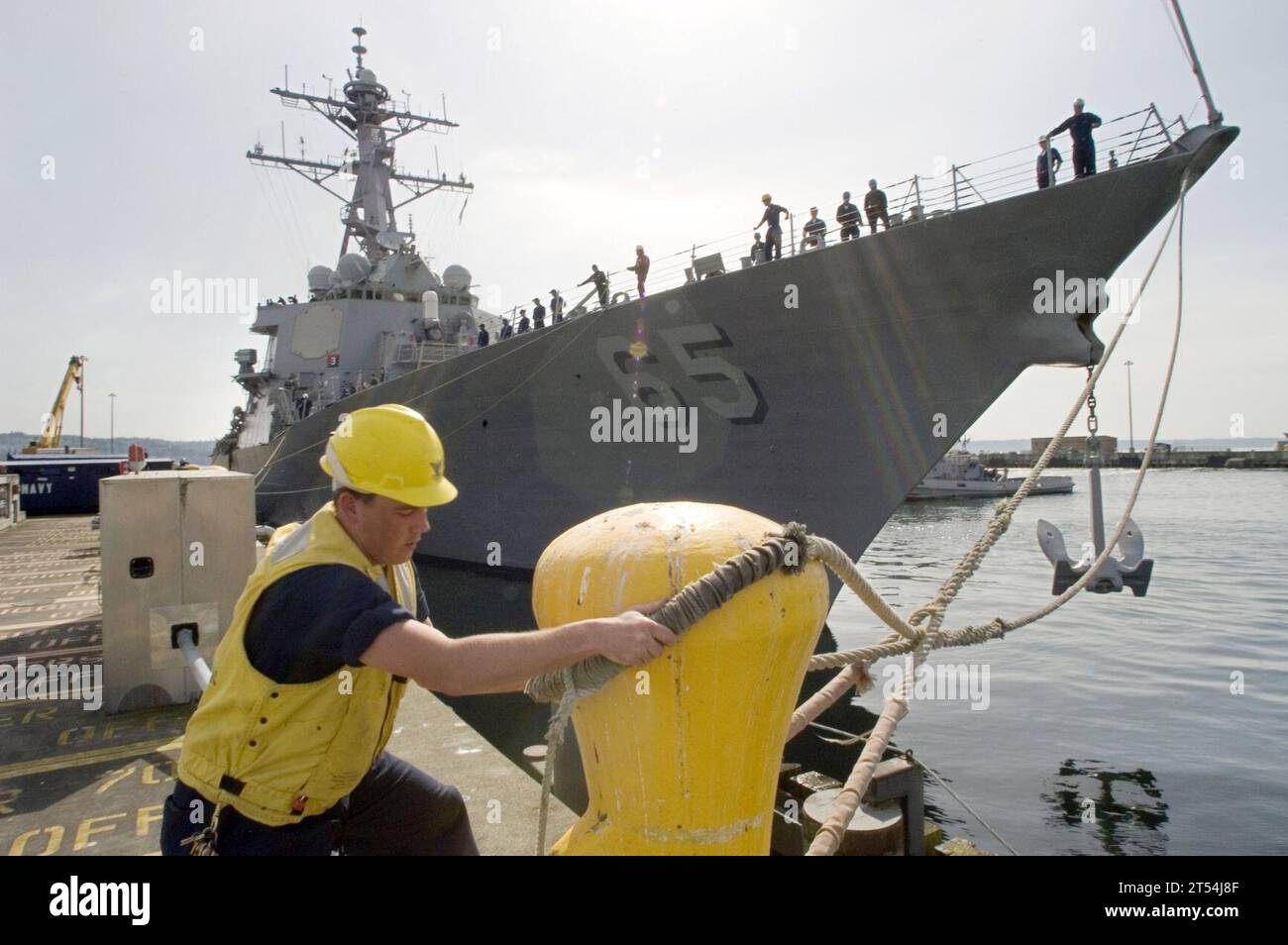 DDG 86, Navy Region Northwest, ship, USS Shoup Stock Photo - Alamy