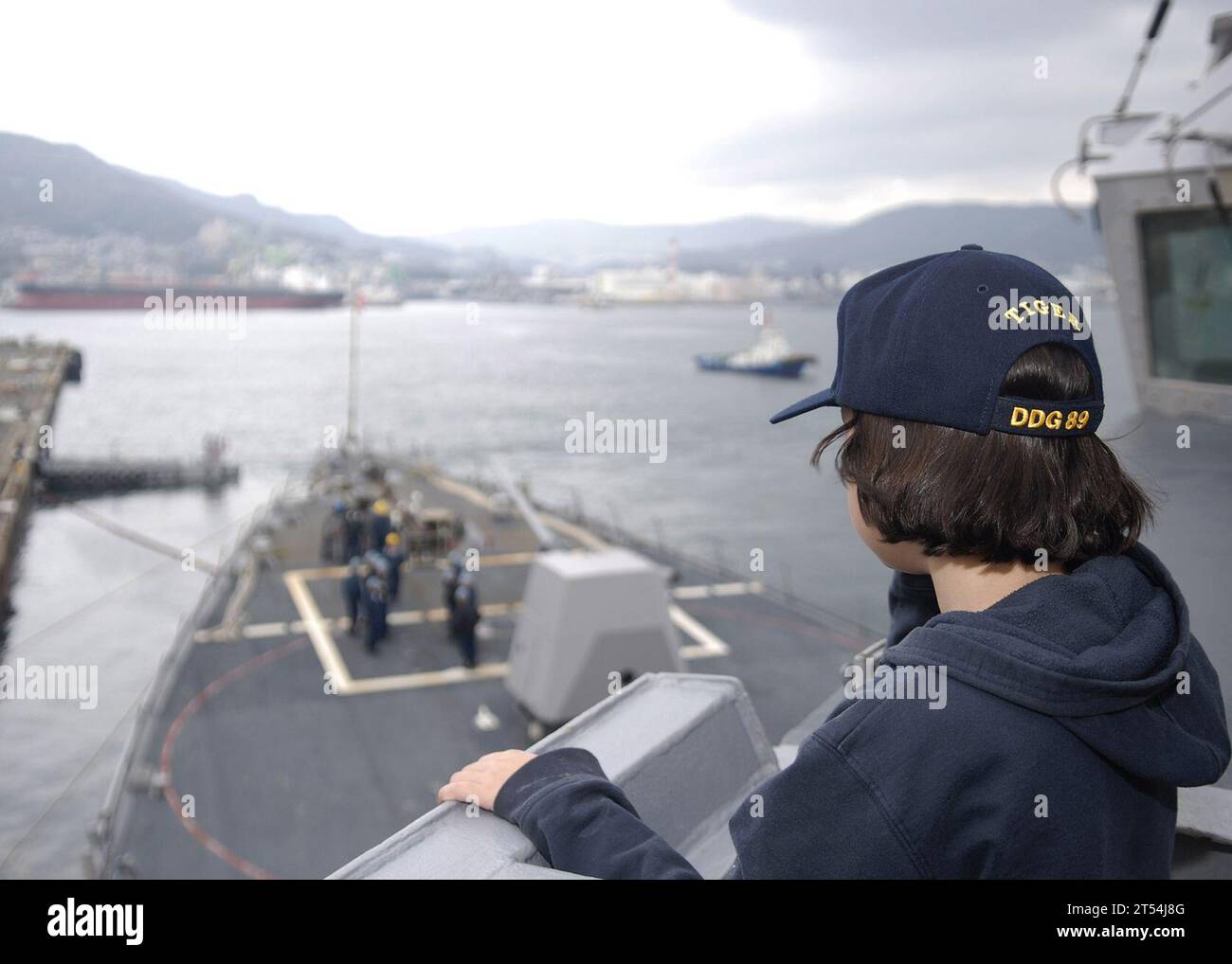 ddg 89, family, navy. u.s. navy, ships, Tiger Cruise, USS Mustin ...