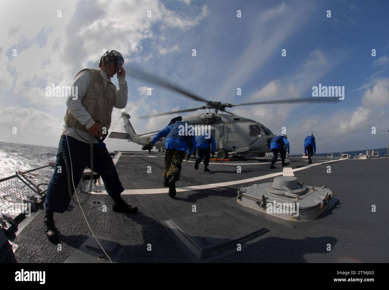 DDG, flight ops, helicopter, Joint Warrior, USS Cole, USS Cole (DDG 67 ...