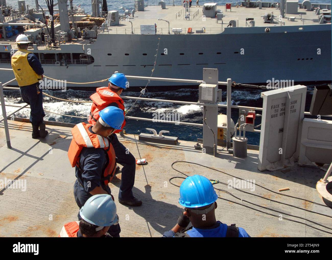 deck, line handling, UNREP Stock Photo - Alamy