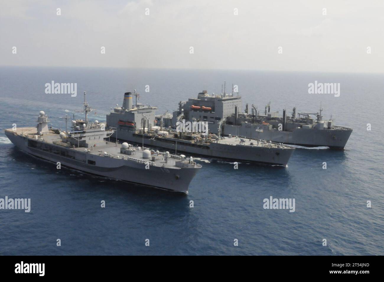 deck, RAS, refueling, ships, UNREP, USNS Richard E. Byrd (T-AKE4), USS ...