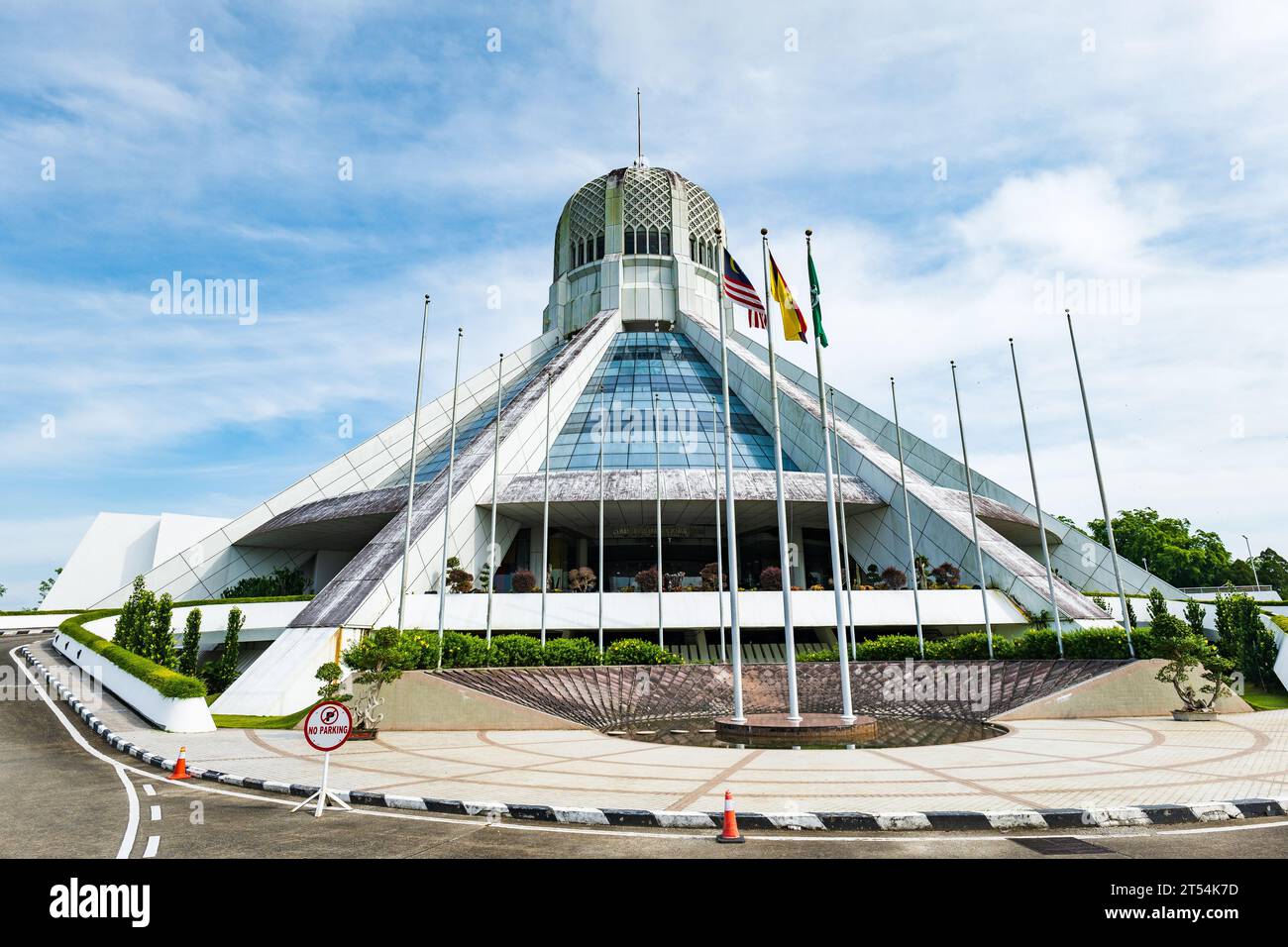 Kuching, Malaysia - 05.07.2023: Kuching North City Hall and Cat Museum ...