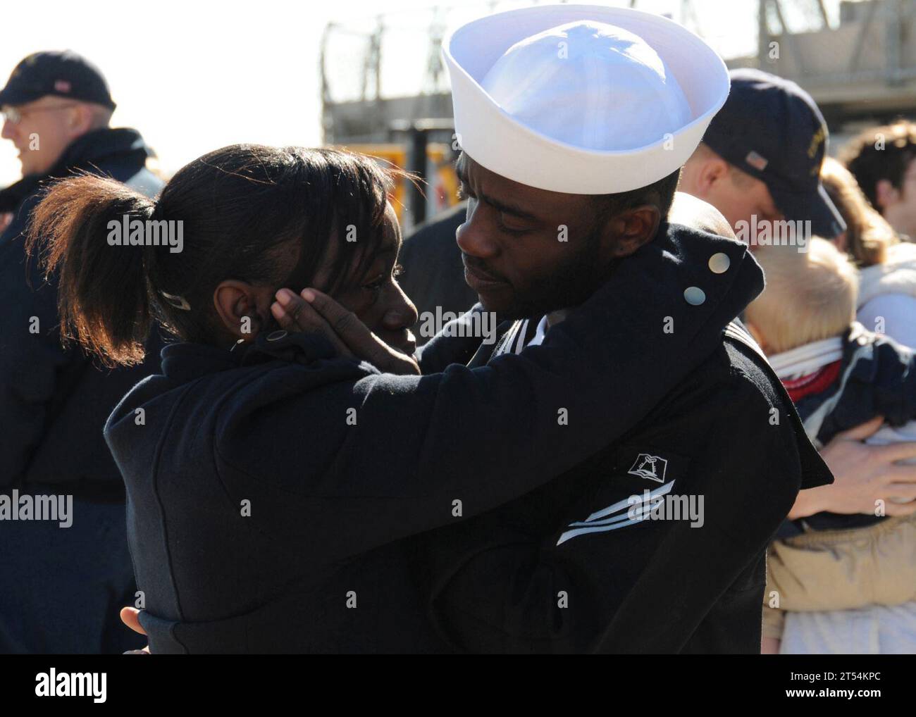 Deployment, family, Guided-missile cruiser, navy, people, U.S. Navy ...