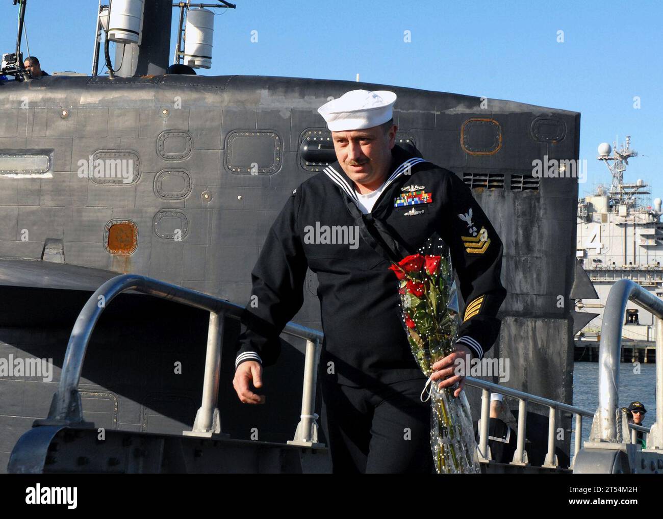 Uss jacksonville ssn 699 hi-res stock photography and images - Alamy