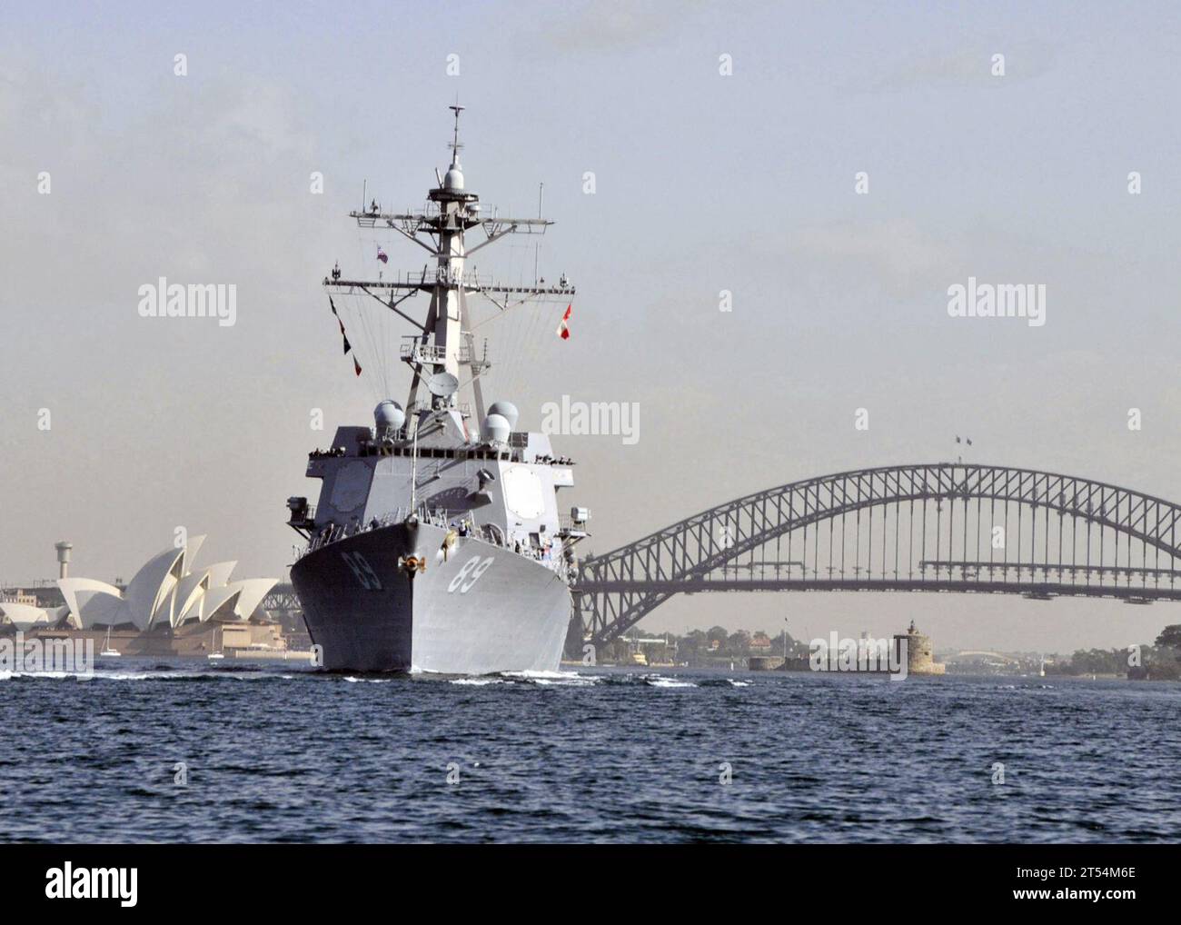 DESRON 15, Sydney, USS Mustin Stock Photo - Alamy