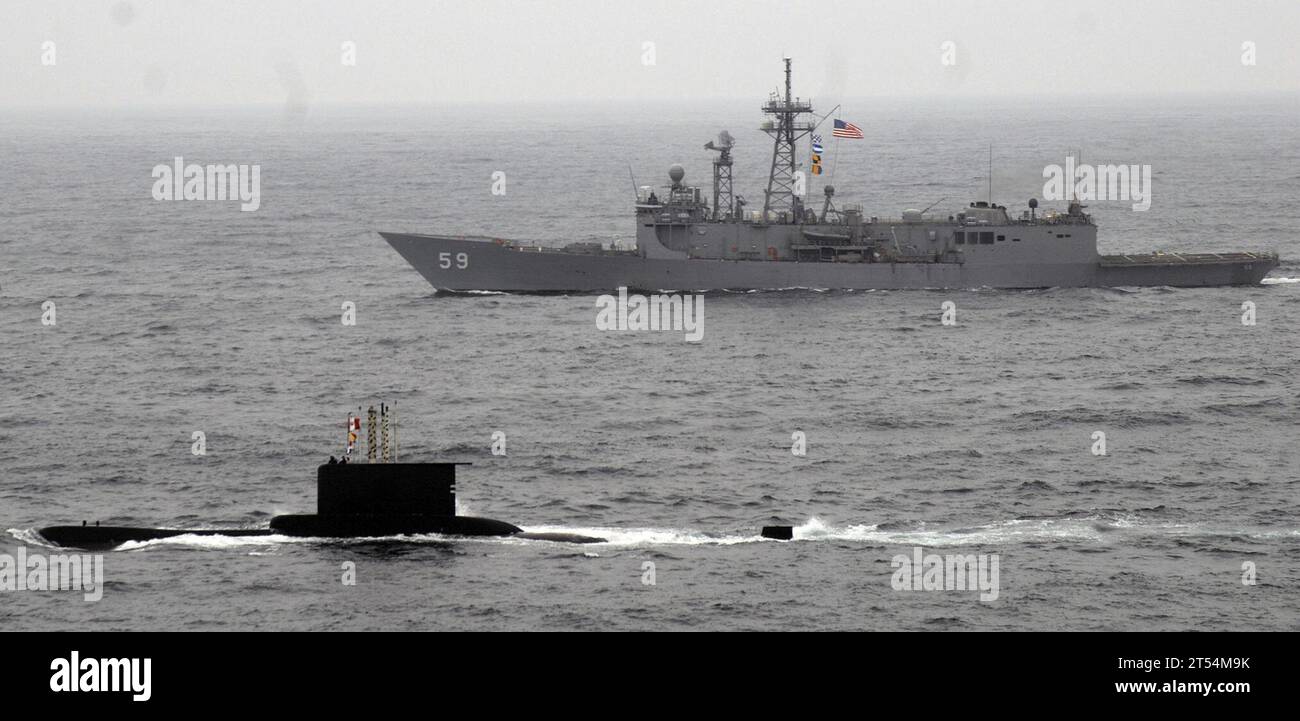 DESRON 40, FFG, Foreign military, Frigate, group sail, International ...