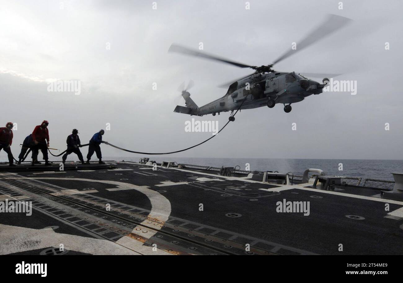 Helicopter refueling hifr hi-res stock photography and images - Alamy