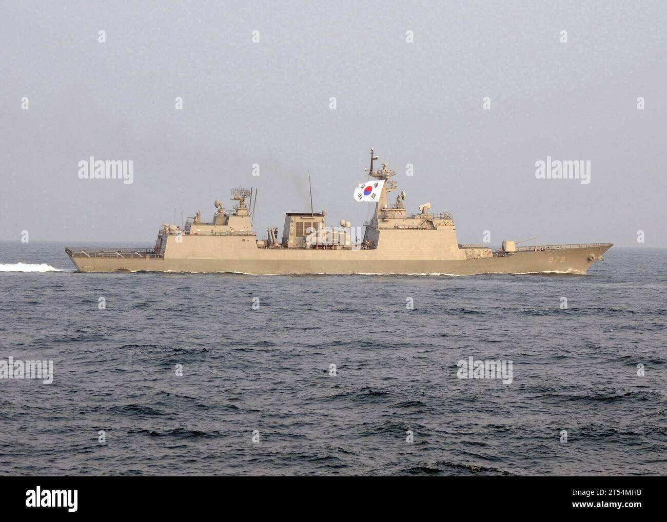 destroyer, Kang Gam Chan (DDH 979), korean, Republic of Korea, South ...