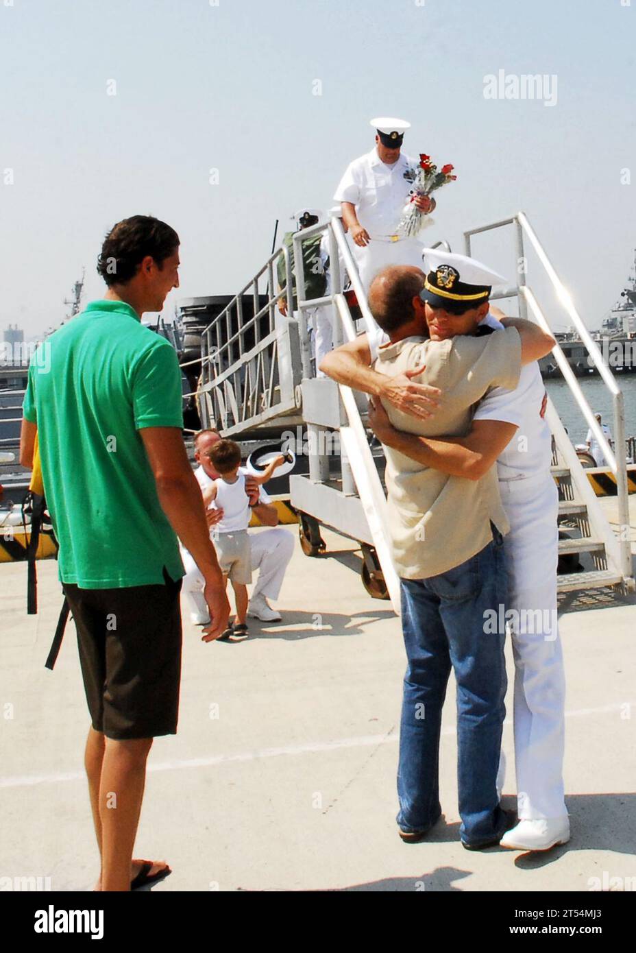 destroyer, Naval Station Norfolk, Norfolk, Sailors, ships, U.S. Navy ...