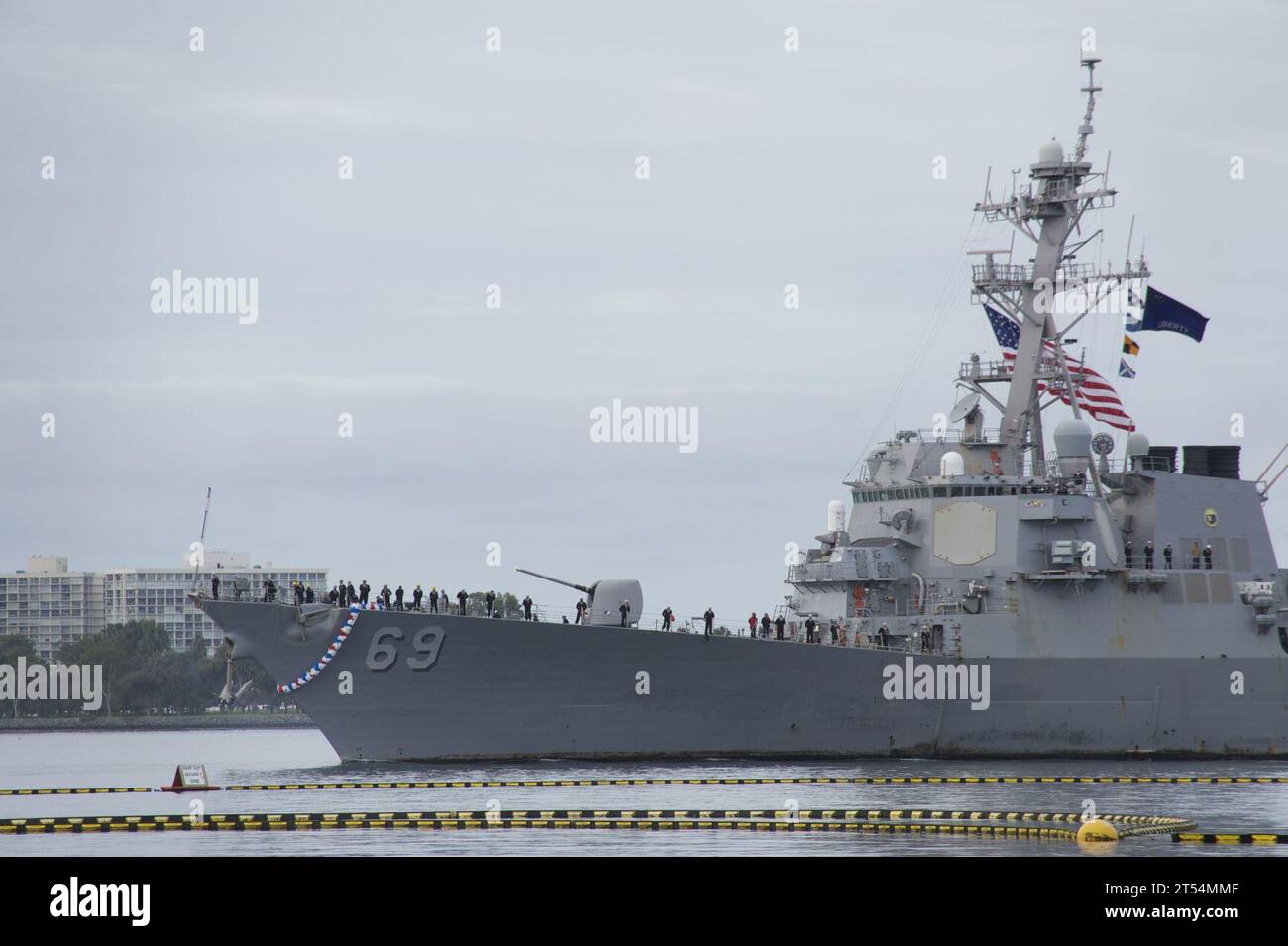 destroyer, san diego, U.S. Navy, USS Milius (DDG 69 Stock Photo - Alamy