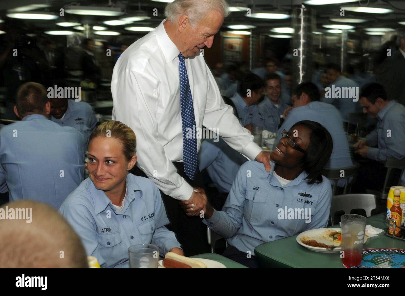 Military mess facilities hi-res stock photography and images - Alamy