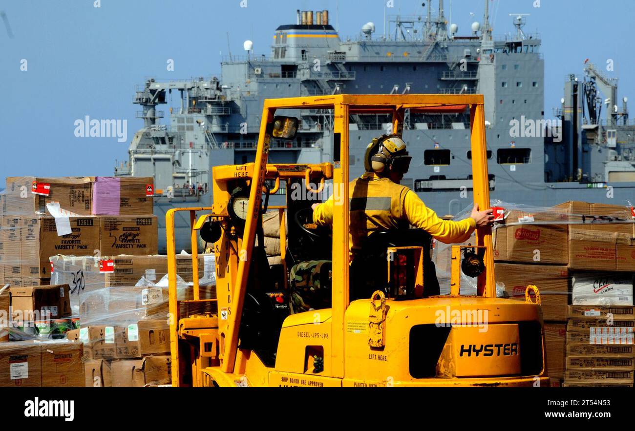 Disaster relief, earthquake, Haiti, navy, Operation Unified Response, U ...