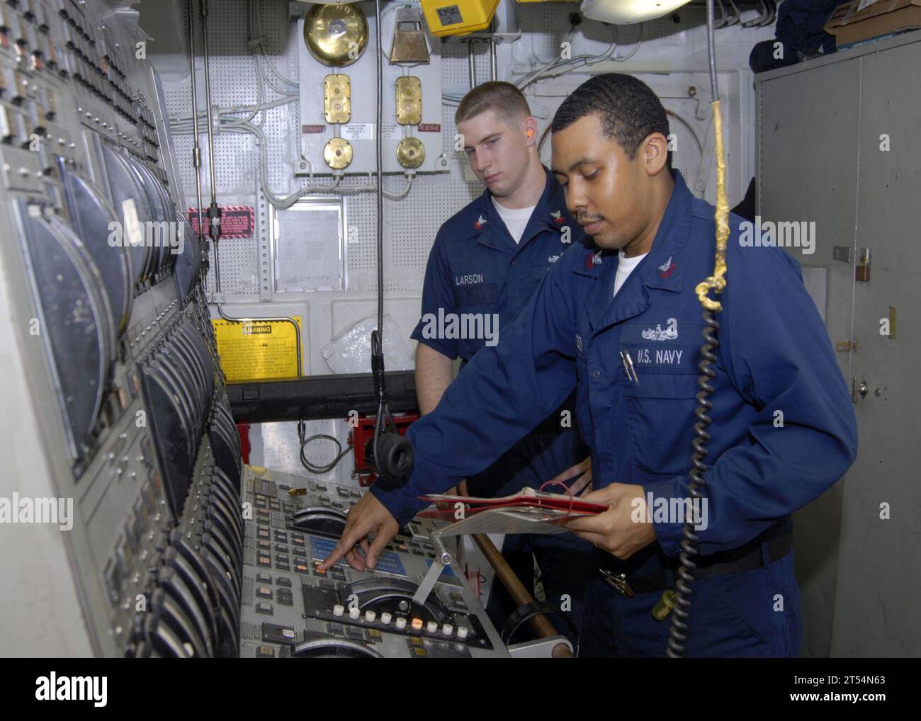 Disaster relief, earthquake, Haiti, navy, Operation Unified Response, U ...