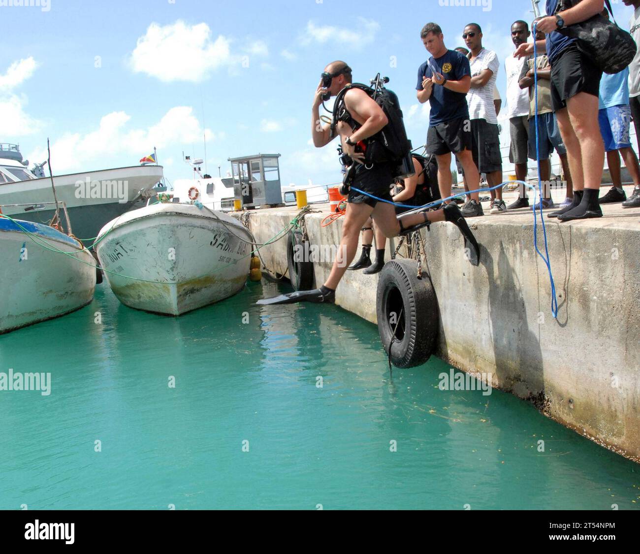 DIVING, Island Response excercise Stock Photo - Alamy