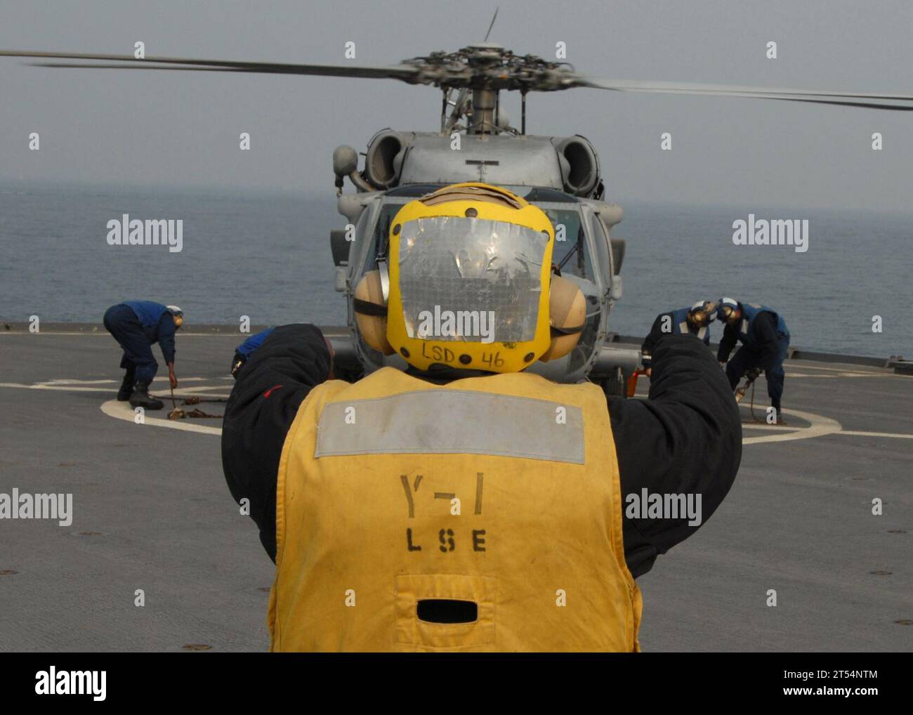 Dock Landing Ship, landing, LSD 46, mh-60 knighthawk, personnel ...