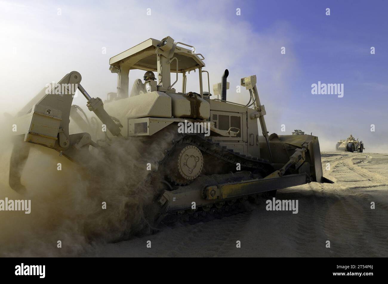 dozer, Naval Mobile Construction Battalion, NMCB 40, Sailor, SEABEES, U ...