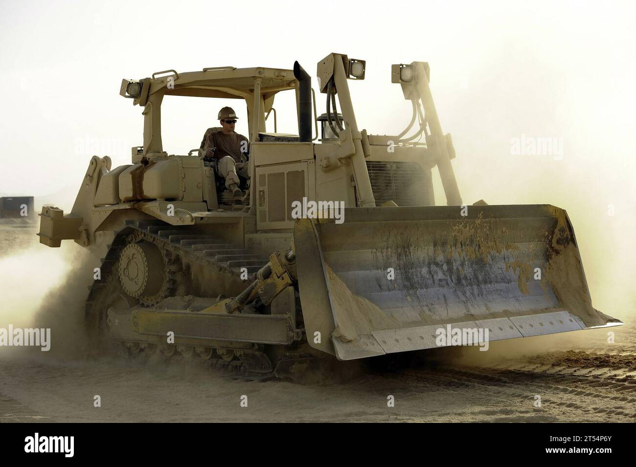 dozer, Naval Mobile Construction Battalion, NMCB 40, Sailor, SEABEES, U ...