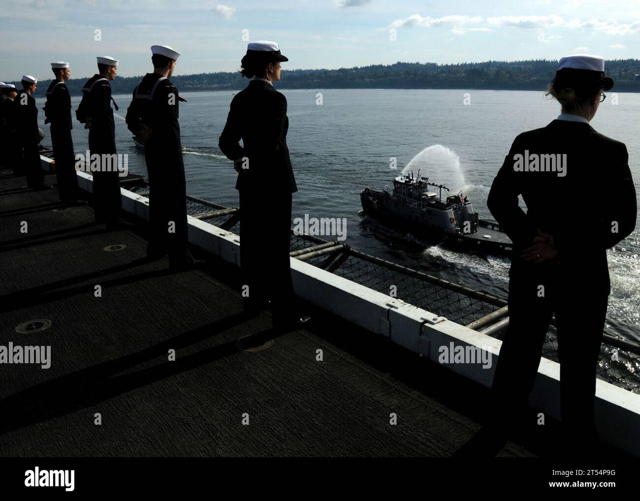 Us navy parade dress hi-res stock photography and images - Alamy