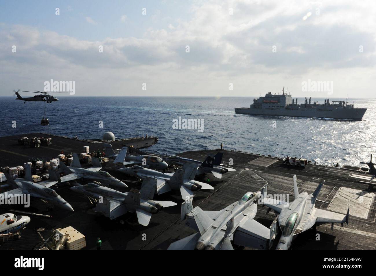 "Dragon Whales", Helicopter Sea Combat Squadron (HSC) 28, MH-60S ...
