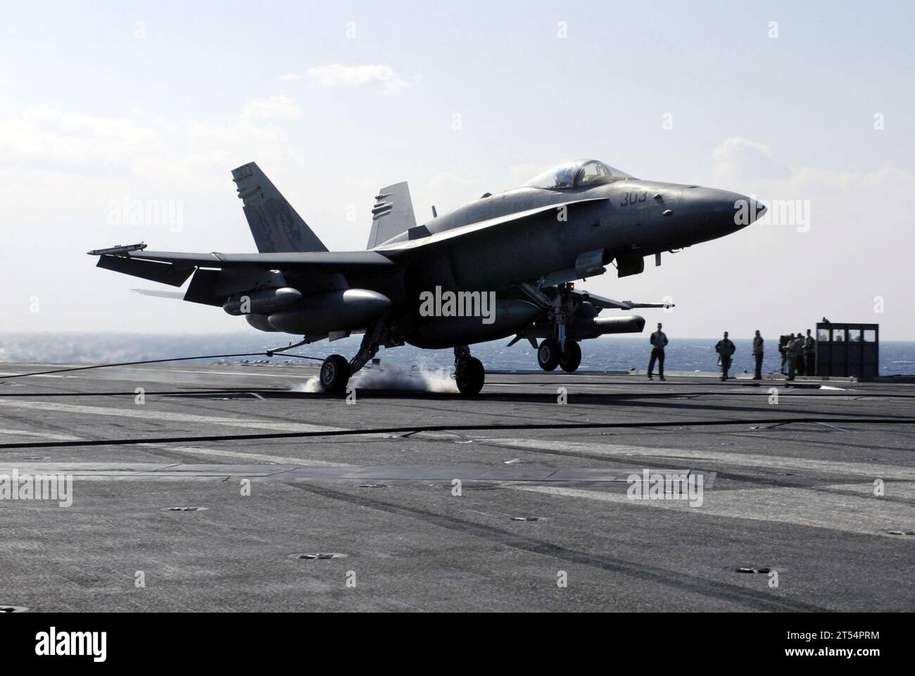 E-2C Hawkeye, liberty bells, vaw-115, vfa-192 Stock Photo - Alamy