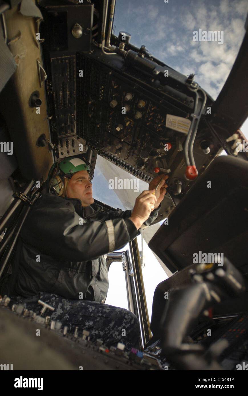 Earthquake Assistance, Haiti, Helicopter Anti-Submarine Squadron Light ...