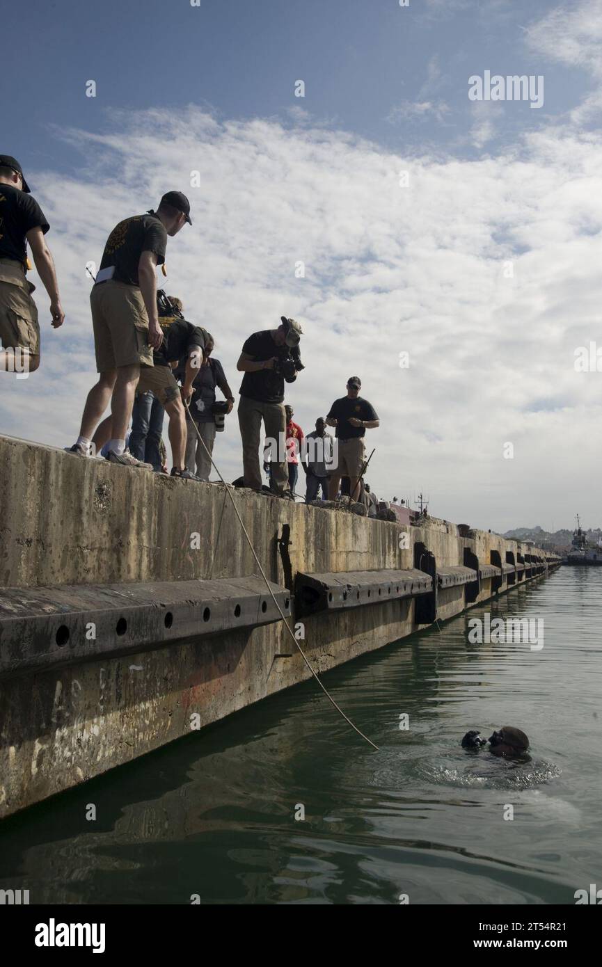 Earthquake Assistance, Haiti, humanitarian assistance, MDSU-2, navy ...