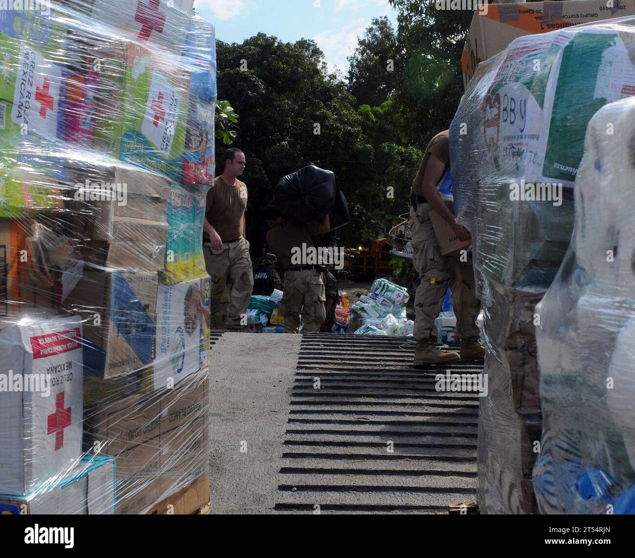 Earthquake Assistance, Haiti, humanitarian assistance, navy, Operation ...