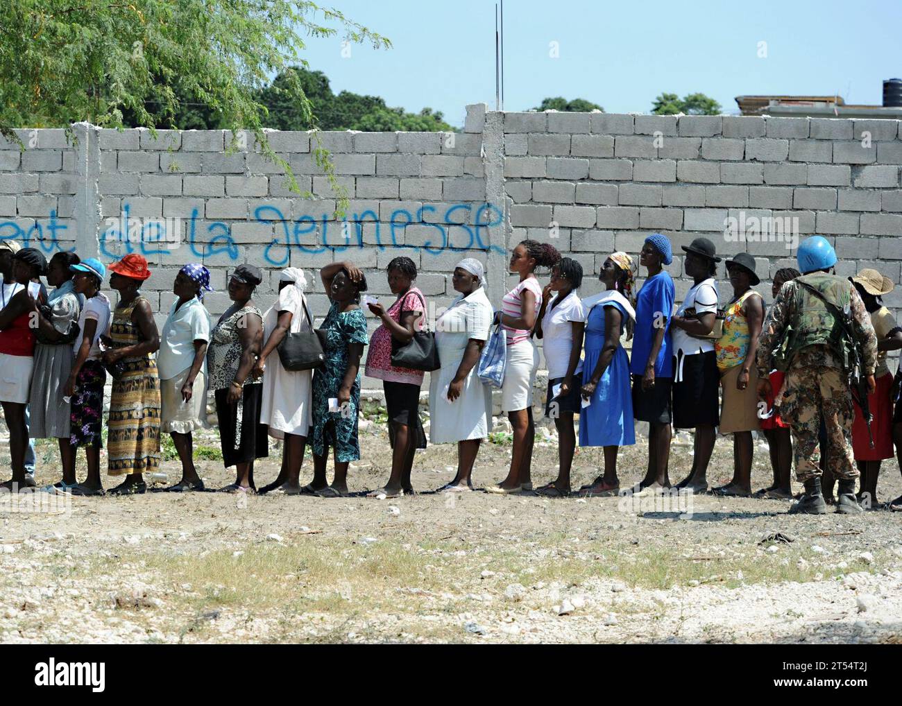 earthquake, Haiti, IOM, Operation Unified Response, shelter, U.S. navy ...
