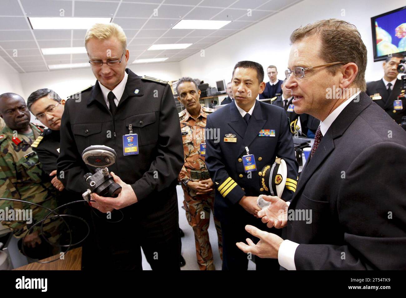 electro-optical lab, foreign naval attaches, NSWC Corona, Sailor, U.S ...