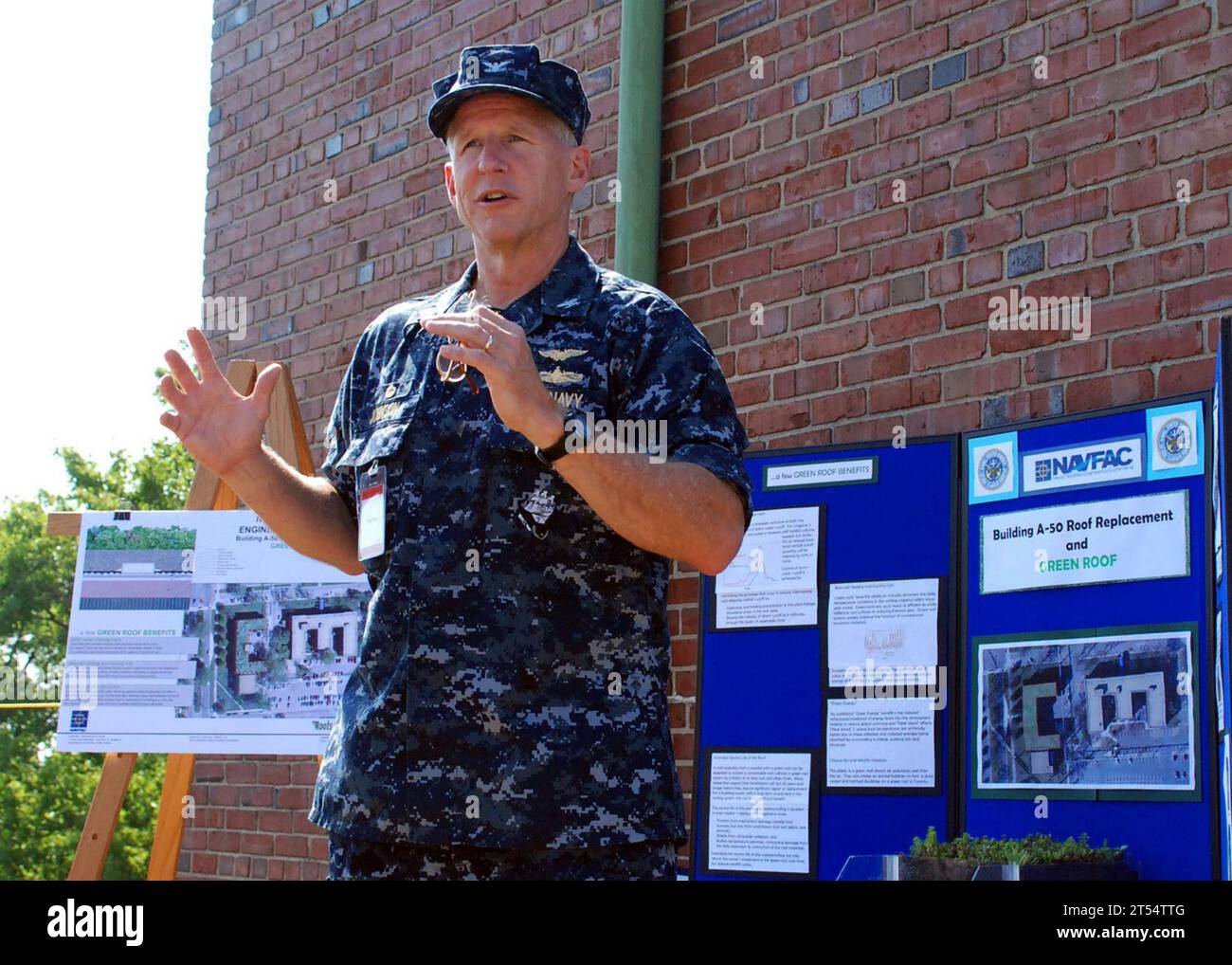Energy, environment, green roof, Green Roof Project, Naval Legal ...