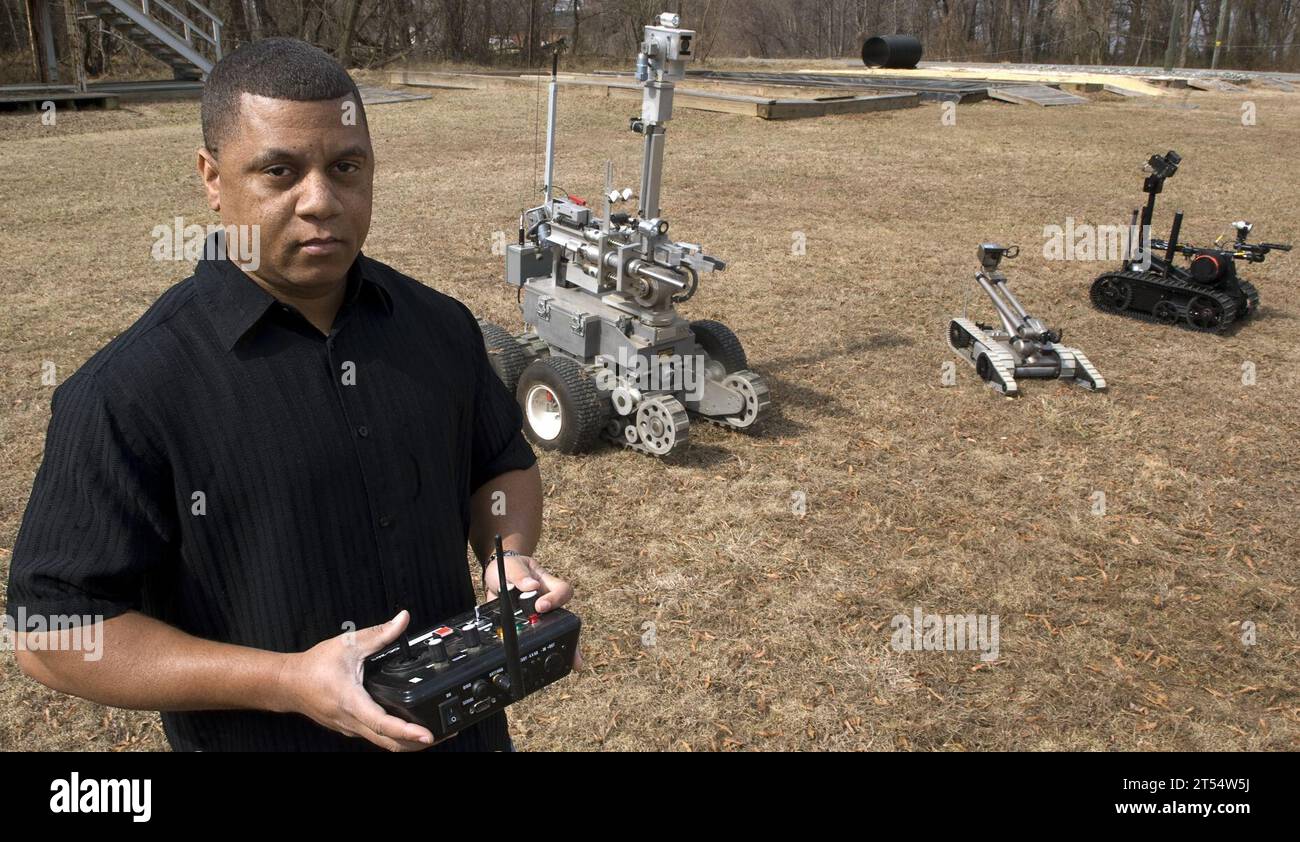 EOD, explosives, Foster-Miller TALON Mk.II, IED, MAV UAV test flight ...