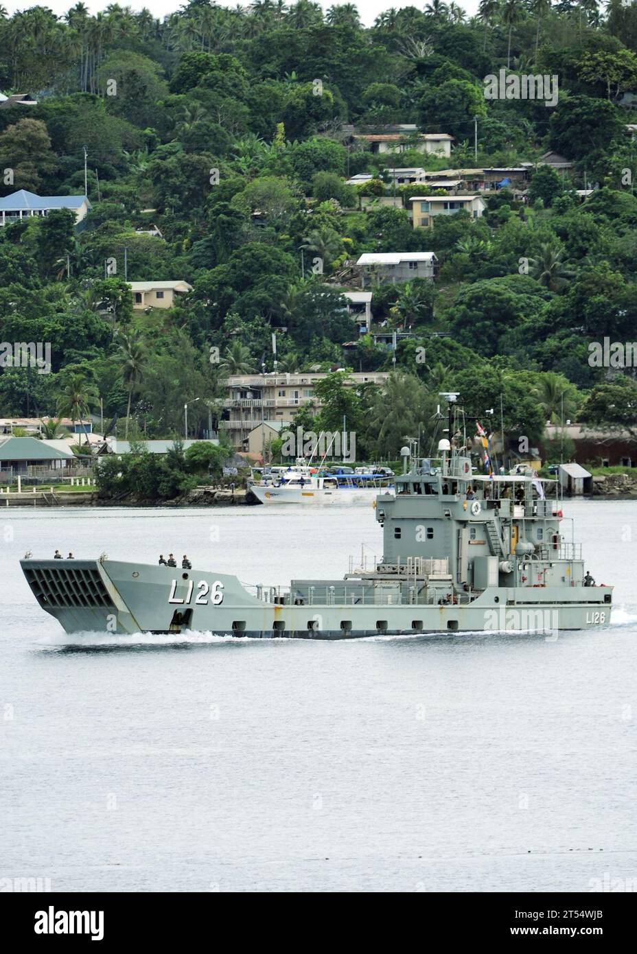 ESPIRITU SANTO, Landing Craft Heavy (LCH) L126 HMAS Balikpapan, Pacific ...