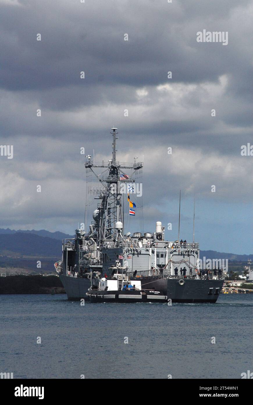 evacuation, navy, Pearl Harbor, tsunami, U.S. Navy, USS Crommelin (FFG ...