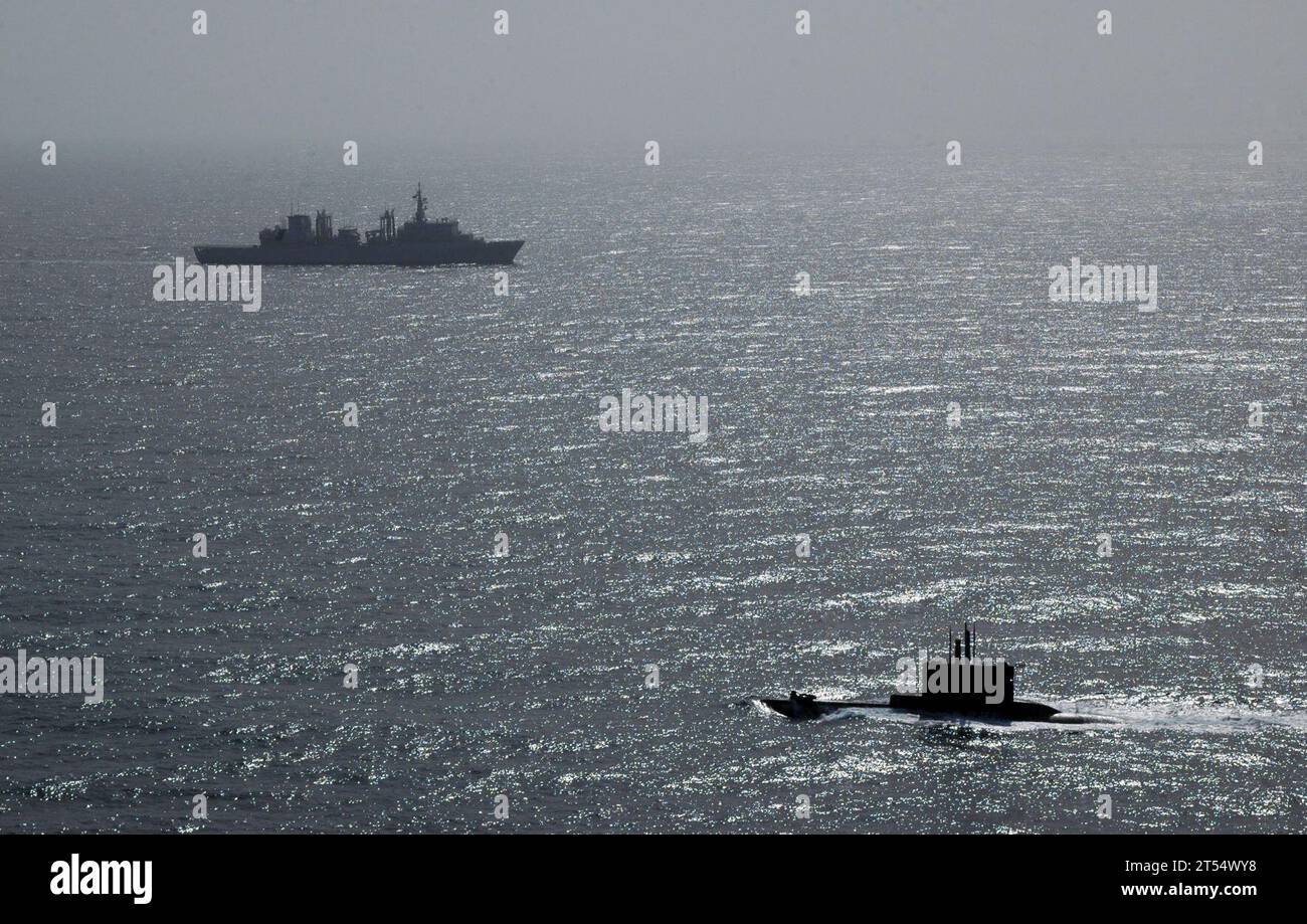 Exercise Proud Manta, Greek navy, HS Protefs (S 113), NATO, navy, ship ...