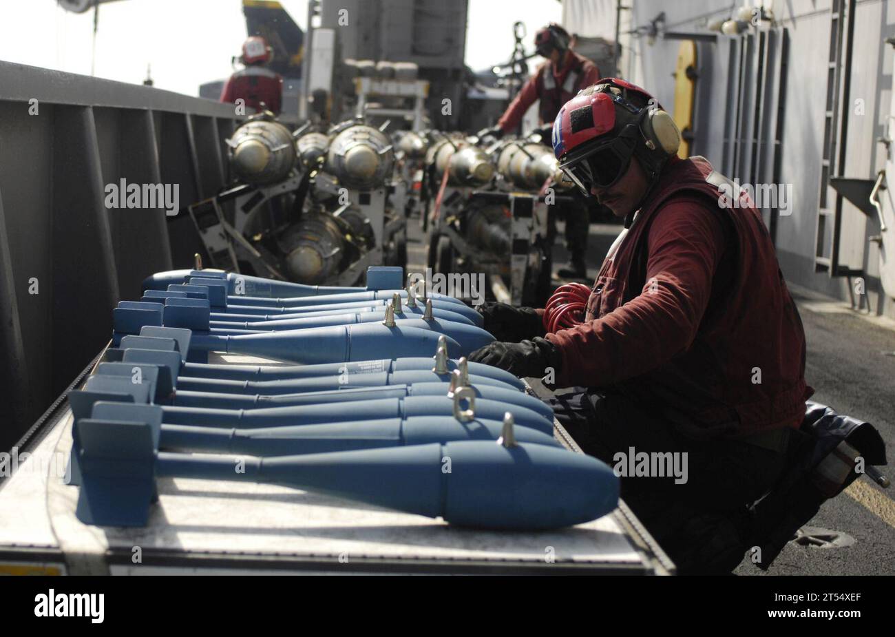 F/A/18 Hornet, flight deck, ordnance, U.S. navy , USS Harry S. Truman ...