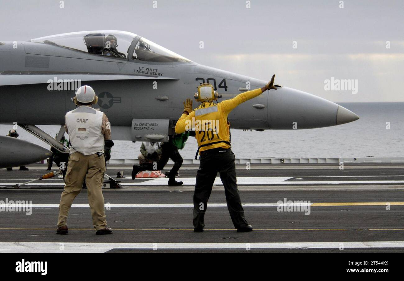 F/A-18C Hornet, flight certification, flight deck, Nimitz-Class ...