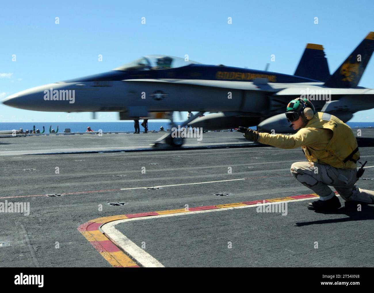 F/A-18C Hornet, Strike Fighter Squadron (VFA) 192, USS George ...