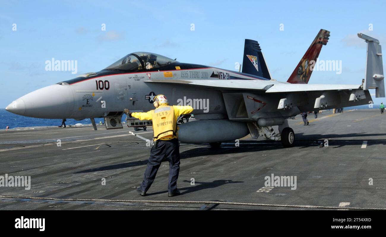 F/A-18E Super Hornet, flight deck, Flight Operation, Sailor, Strike ...