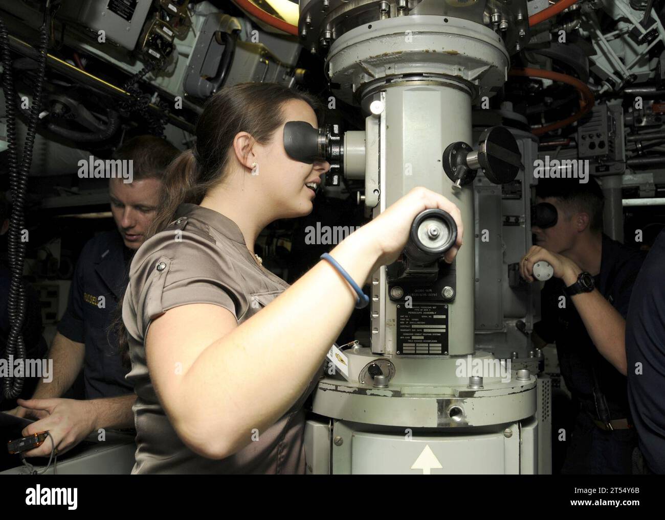 family, female, friend, periscope, Sailor, U.S. Navy, USS Cheyenne (SSN ...