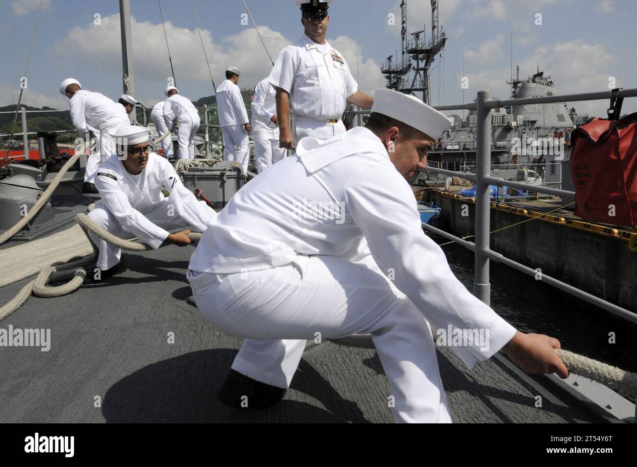 family, Forward-deployed, homeport, navy, port, U.S. Navy, USS Patriot ...